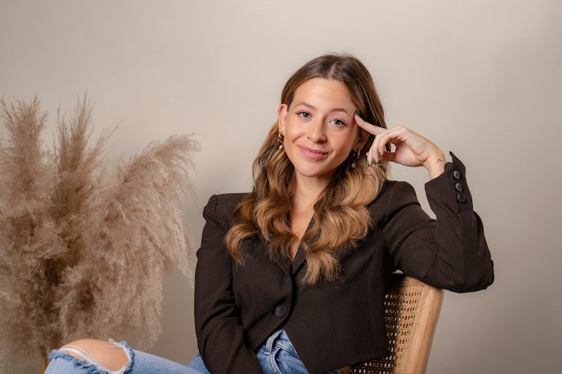 Let's Meet Laura Cabral | Esto es Vida